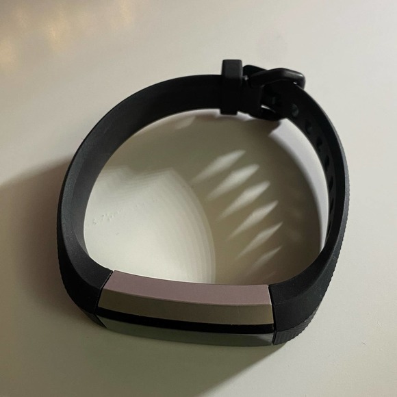 fitbit | Wearables | Fitbit Alta Silicone Fitness Tracker Black Tone ...